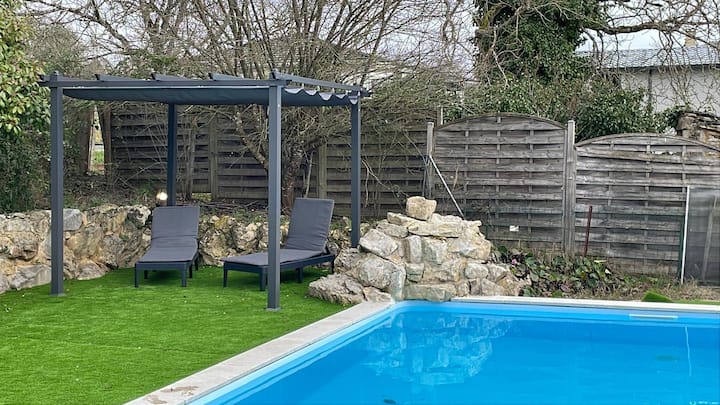 Maison De Famille Avec Piscine Chauffée (10) - Montignac