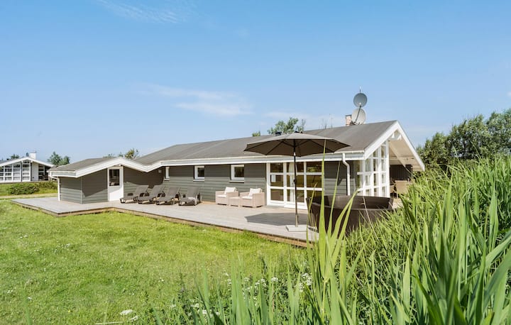 Stunning Home In Ringkøbing With Sauna - Ringkøbing