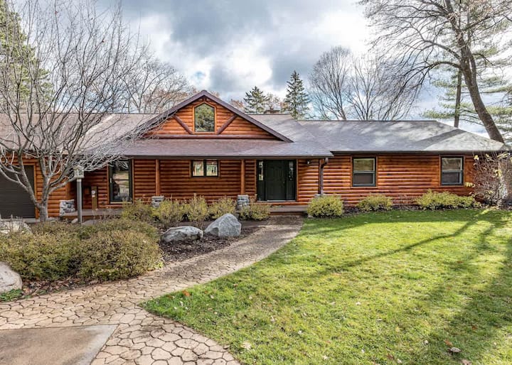 Big Arbor Pines Family Friendly - The Waters of Minocqua, Minocqua