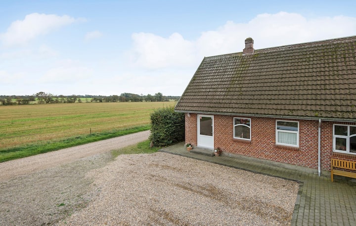 Cozy Apartment In Outrup With Wifi - Oksbøl