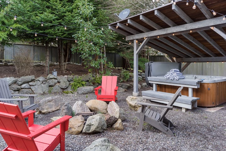 Luxury Home/hot Tub/ Kayaks/beach/pickleball - Eastsound, WA