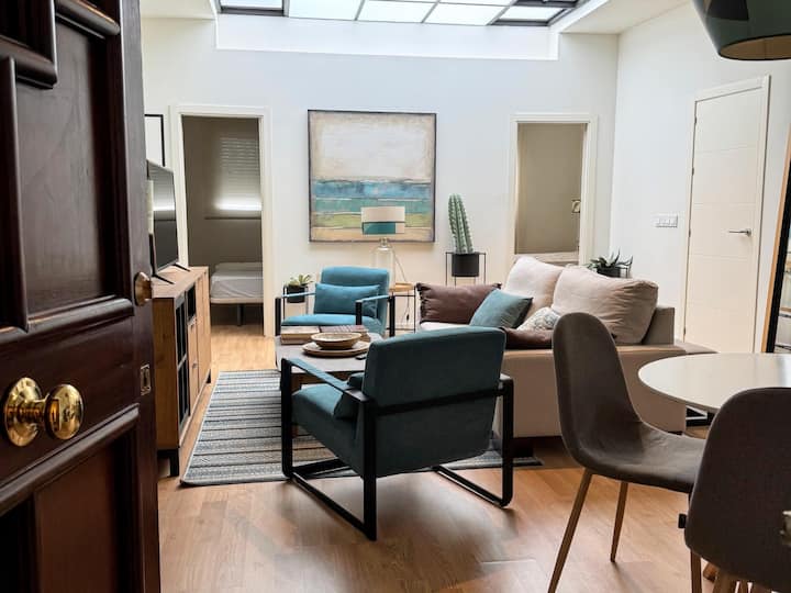 Misterhost Historic Center Bright Elevator - La Algaba