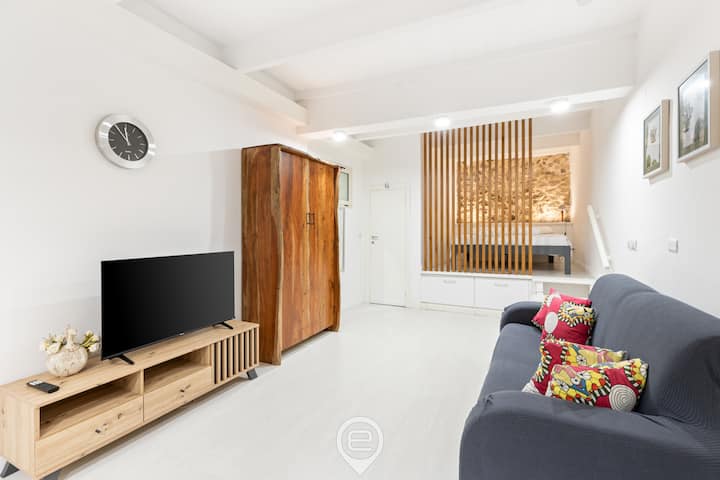 Maio Apartment – Cozy Studio In Central Alghero - Alghero