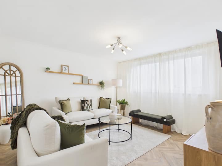 The Bridge View Apartment - Hawick