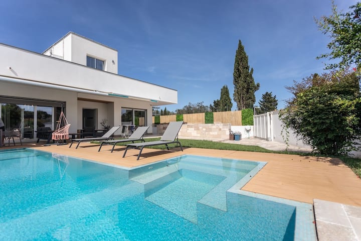 Villa Con Piscina E Giardino A Lecce - Apulia Home - Lecce