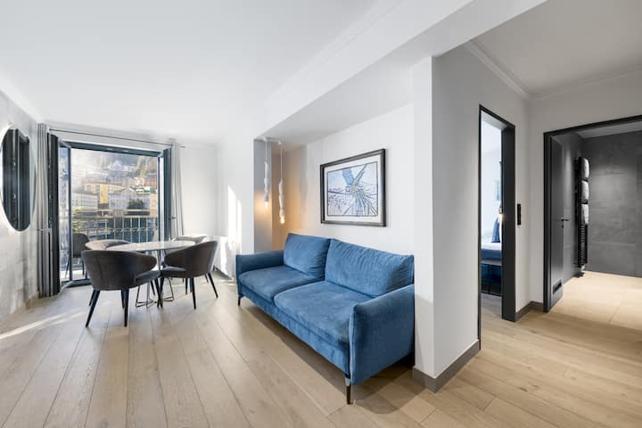 Waterfall View King Suite With Balcony - Bad Gastein