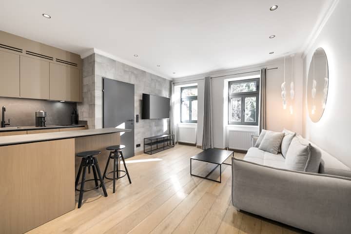 Two-bedroom Apartment · Waterfall View · 65sqm - Bad Gastein