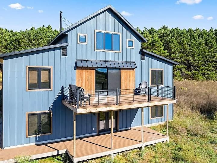 Wine Country Latitude. Northern Michigan Attitude - Suttons Bay, MI