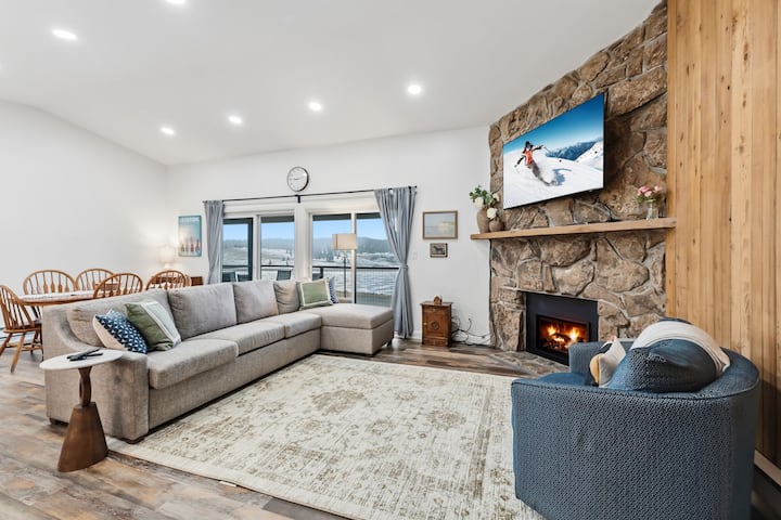 Buffalo Mtn Views - Spacious Dillon Retreat - Dillon, CO