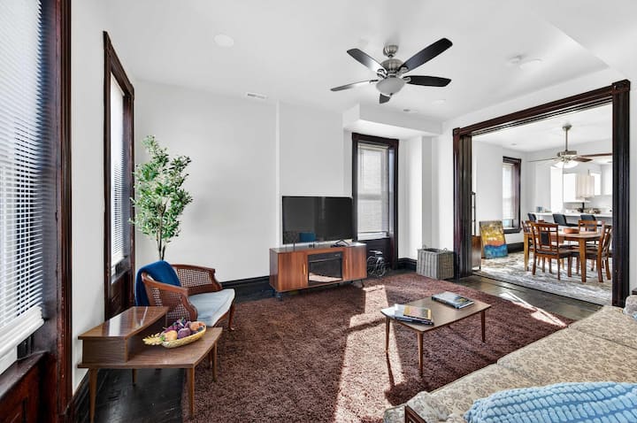 Trendy City Escape St Louis Location / Abodebucks - 聖路易斯