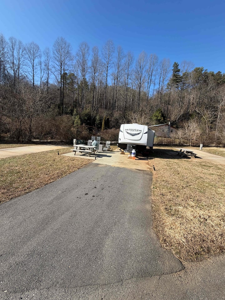 Comfortable Interior Rv - Murphy, NC