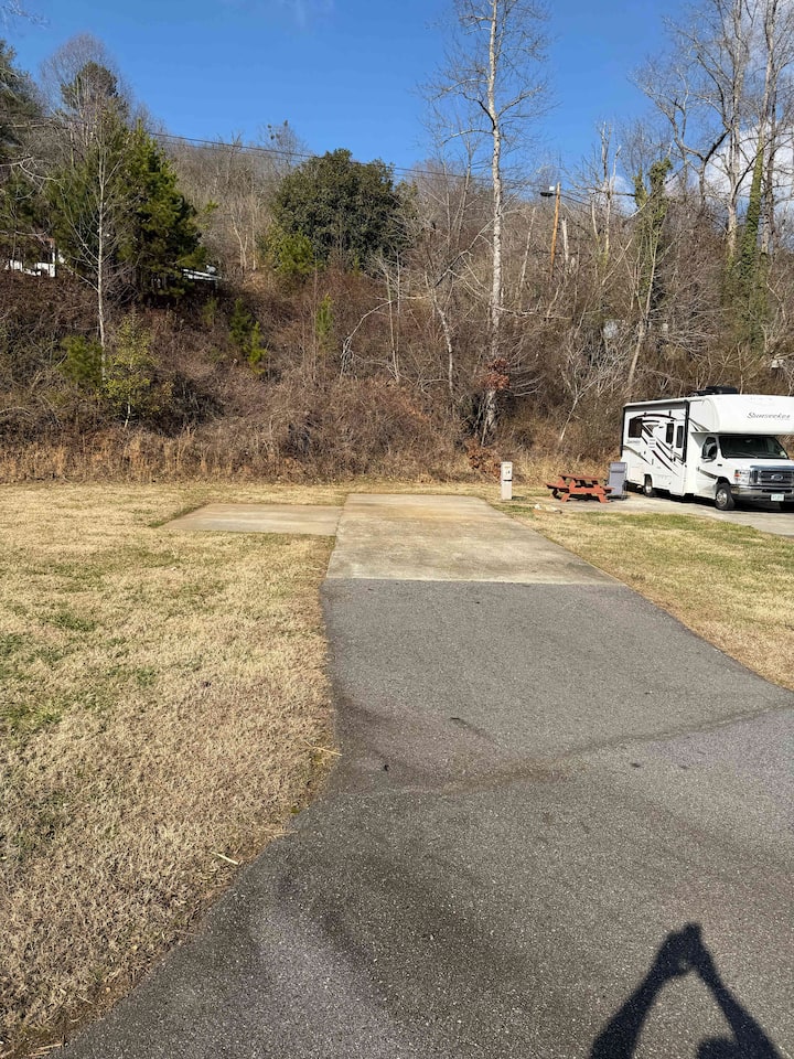 Scenic Poolside Rv Pad - Murphy, NC
