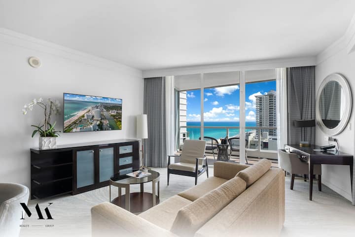 Fontainebleau, 2 Dbl Queen Bed & Balcony Oceanview - Miami Beach