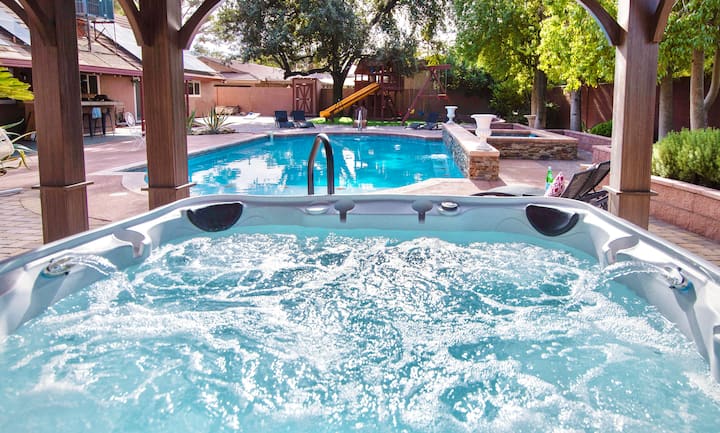 Family Home Pool/standalone Hot Spa/bbq - Las Vegas