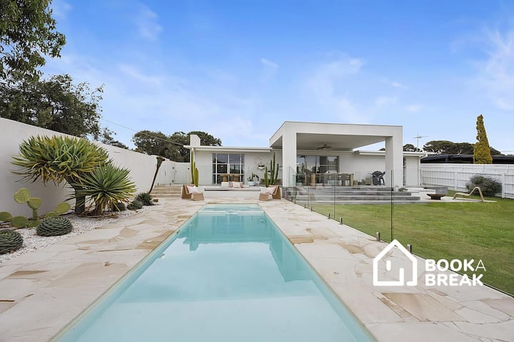 The White Oasis *1 Night Free* Family Haven - Sorrento