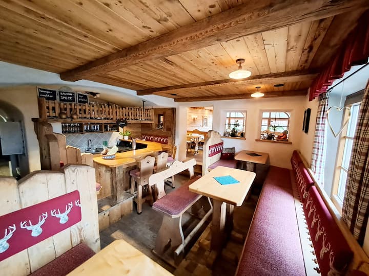 Single Room 2 With Shared Shower At Etzerschlössl - Bischofswiesen