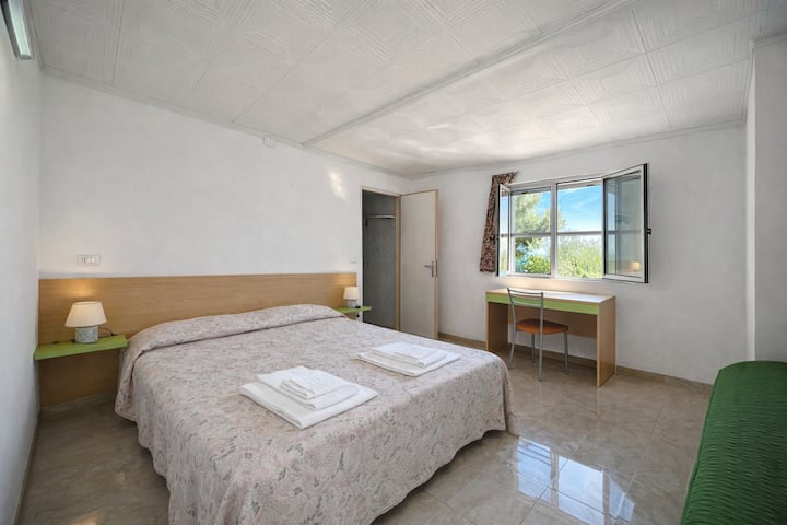 Bungalow -3- Con Veranda - Mattinata