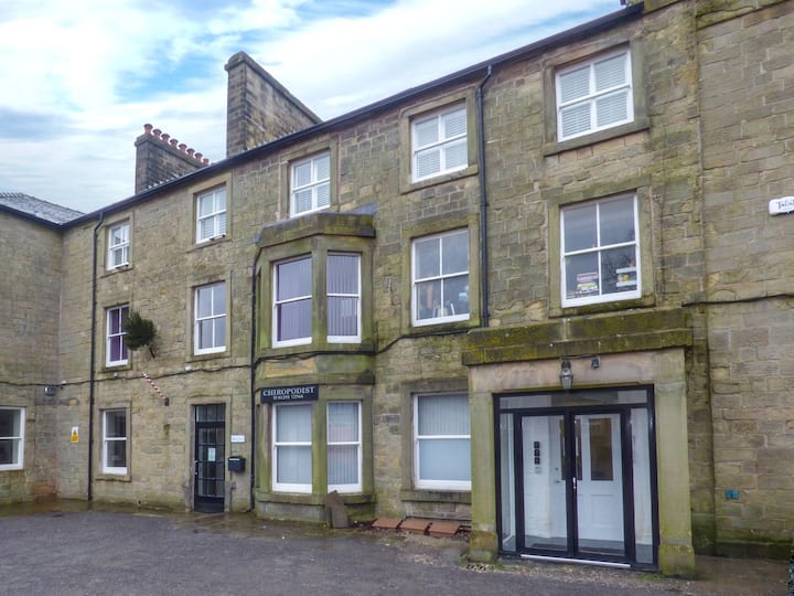 11 Eagle Parade - Longnor