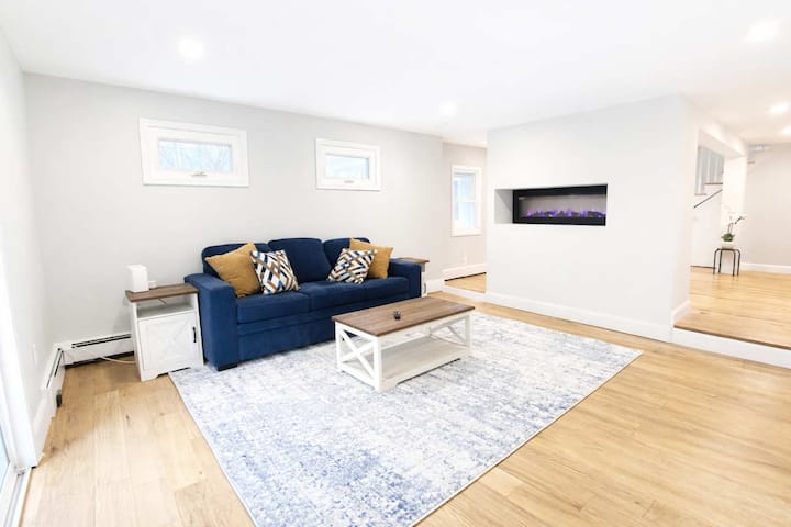 Spacious Beach Home, Walk To Shore - Highlands, NJ