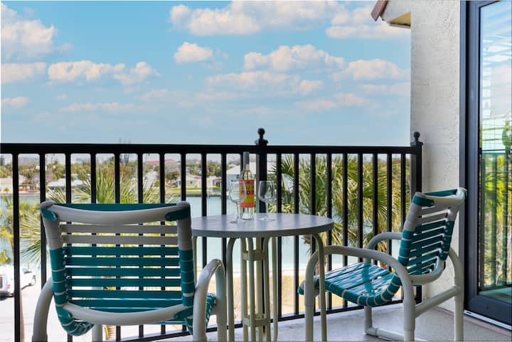 4th Floor Condo With Water Views - Treasure Island, FL