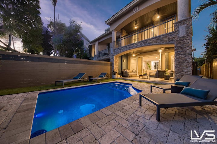 Lvs Aurea - Wlk To Las Olas | Heated Pool | 9 Beds - Fort Lauderdale, FL