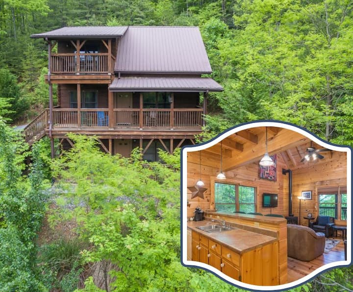 Firefly Lodge - Cabin W Mountain Views & Fire Pit - Black Mountain, NC
