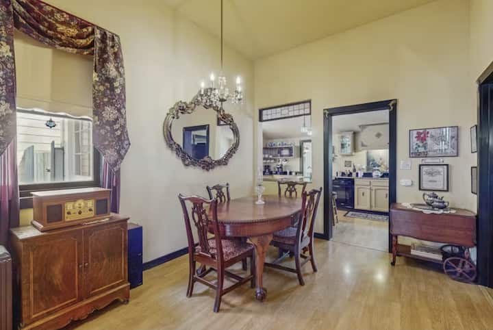 Historic Ferndale Home - Ferndale, CA