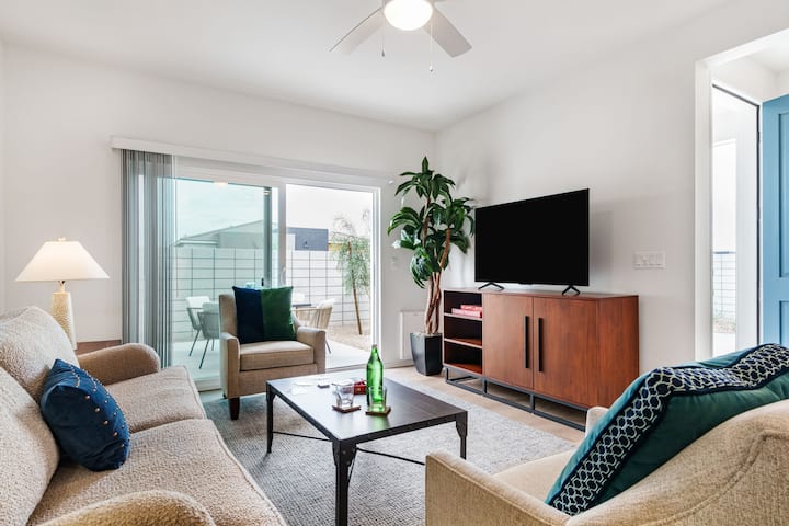 Desert Retreat • Resort Pool + Firepit + Gym - 科切拉