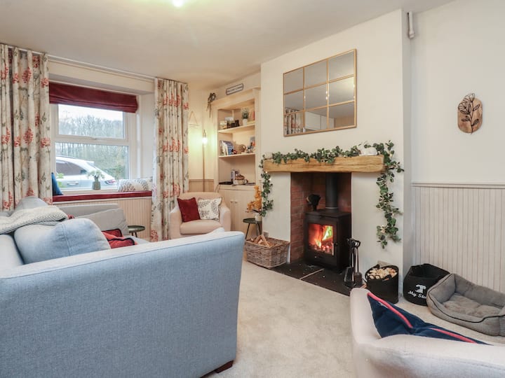 Willow Wood - Settle