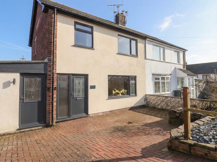 Thieveley Pike View - Burnley