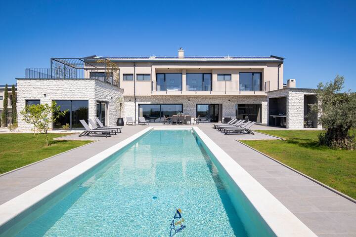 Brand-new 5-br Villa With Pool & Sauna Retreat - Rovigno