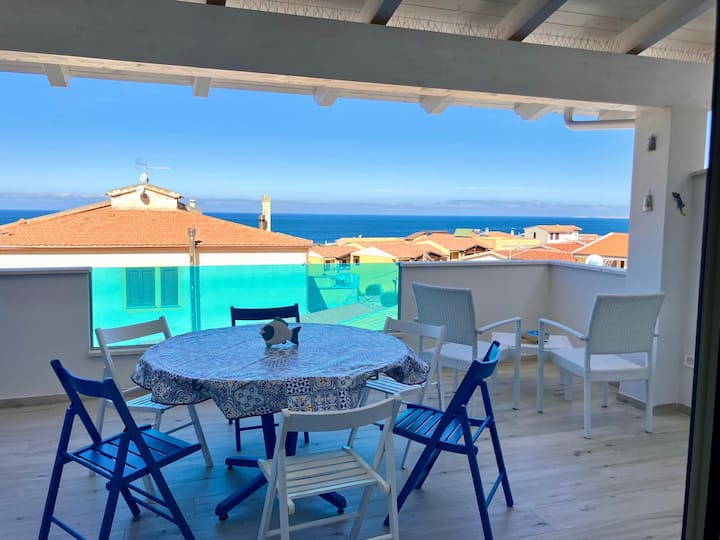 Splendid Apartment With Sea View And Swimming Pool - Valledoria