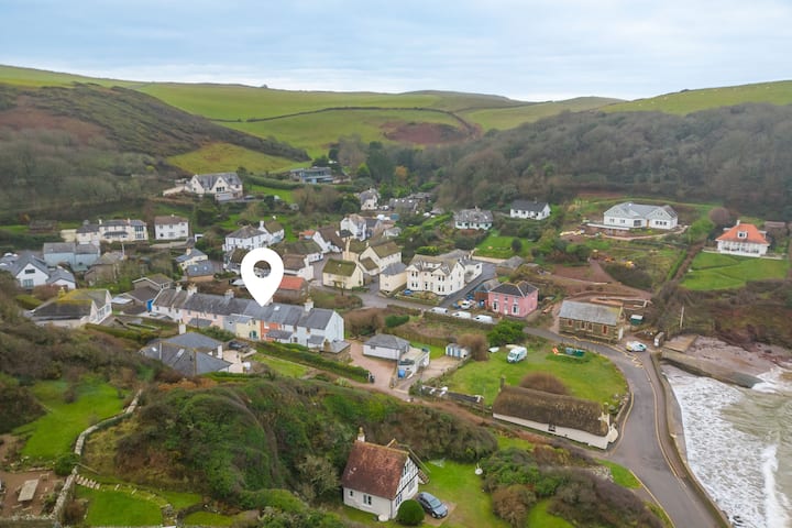 2a Coastguard Cottages - Hope Cove