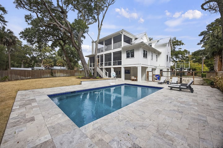 Luxury Island 6bd Home- Pool, Close To Rec Center! - 芒特普林森