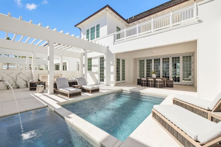 Coastal Elegance Near Rosemary Beach! - Alys Beach, FL