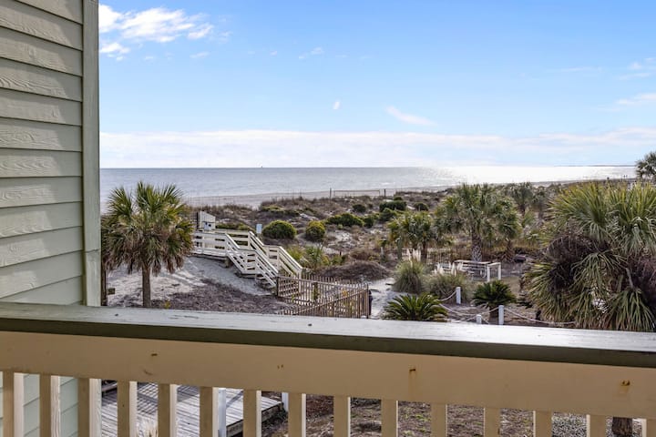Beautiful Oceanfront Condo New To The Market! - Mount Pleasant, SC