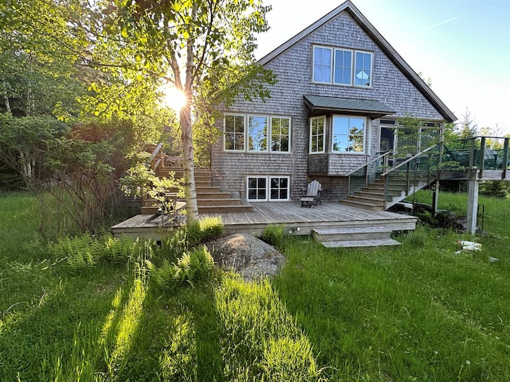 Starfish Point - Oceanfront In Secluded Setting - Stonington, ME