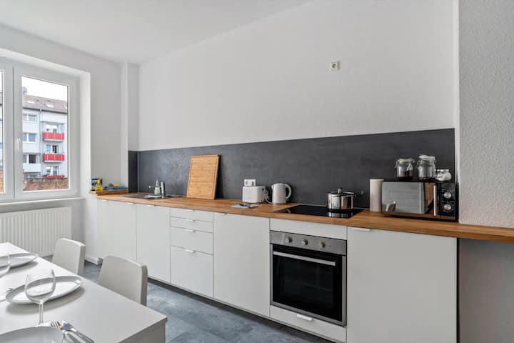 Hallerstraße - 4 Wohnungen - Pforzheim