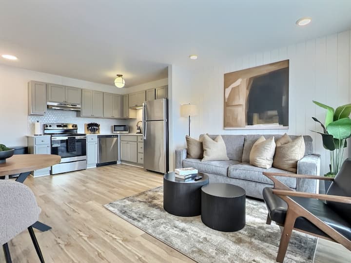 Quiet Escape, Free Parking, Near Downtown Hotspots - Birmingham, AL