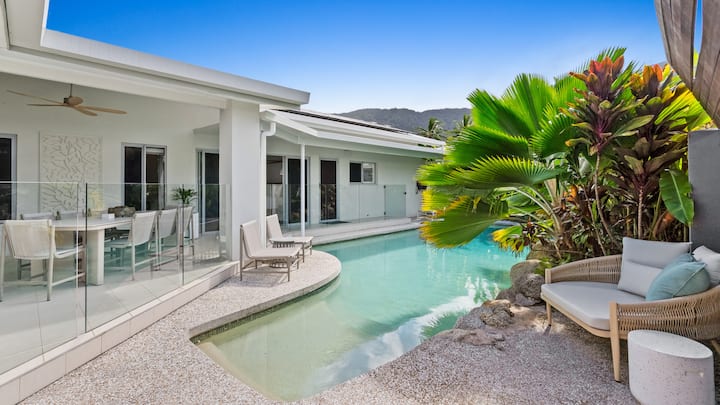 Xanadu Tropical Retreat | Heated Pool Palm Cove - Palm Cove