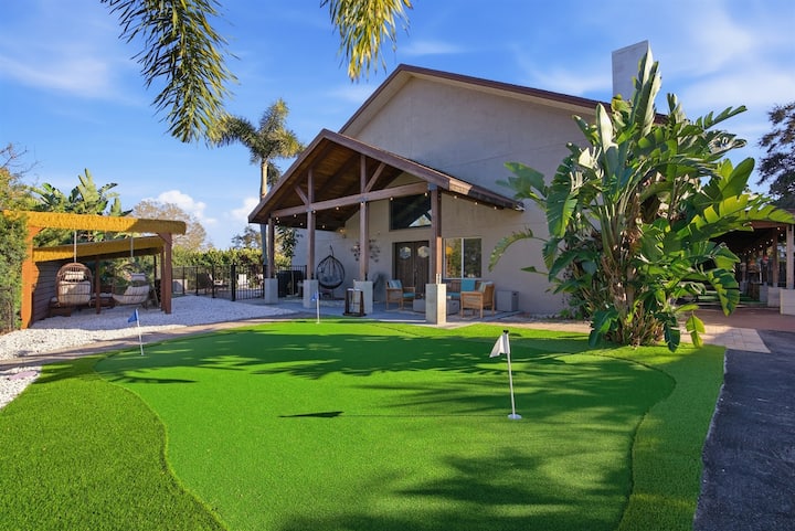 Luxury 5br W/ Pool, Hot Tub & Epic Game Room - Indian Rocks Beach, FL