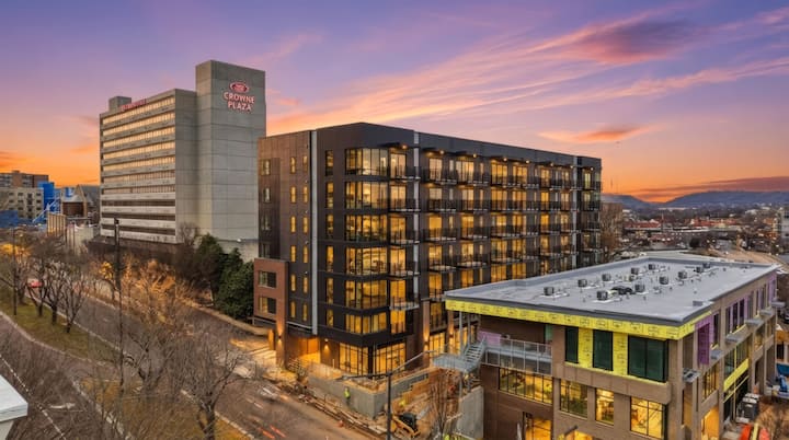 New Construction 1br Condo - Downtown Knoxville - Knoxville