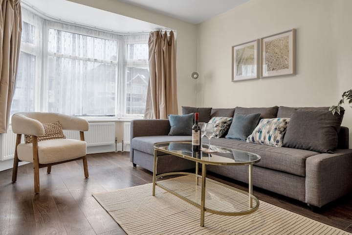 Large-maison-sdb Privée Avec Douche-vue Sur Jardin - Hounslow