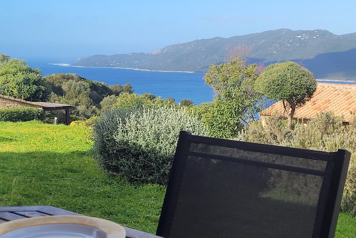 Mini Villa Vue Mer Et Wifi Dans Petite Résidence - Serra di Ferro