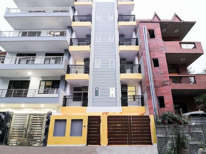 Gare Routière Townhouse Oak Rohtak - Rohtak