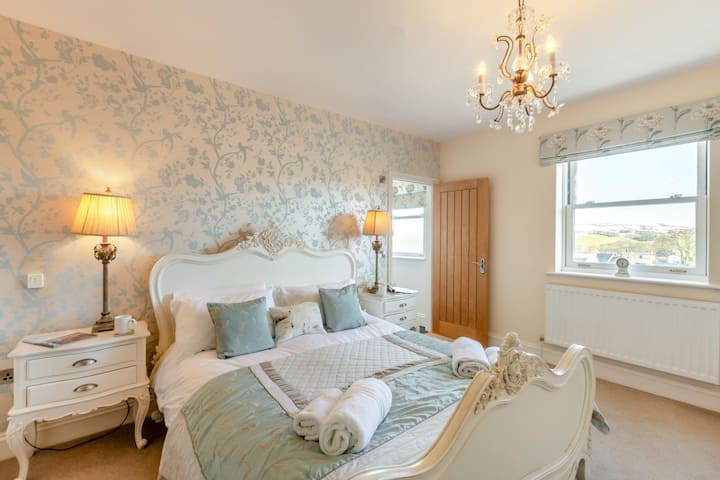 4 Bed In Hawes (Oc-s36004) - Hawes