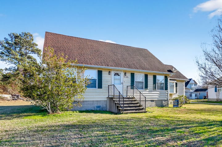 Surf & Turf | Great Home Located On South Main - Chincoteague, VA