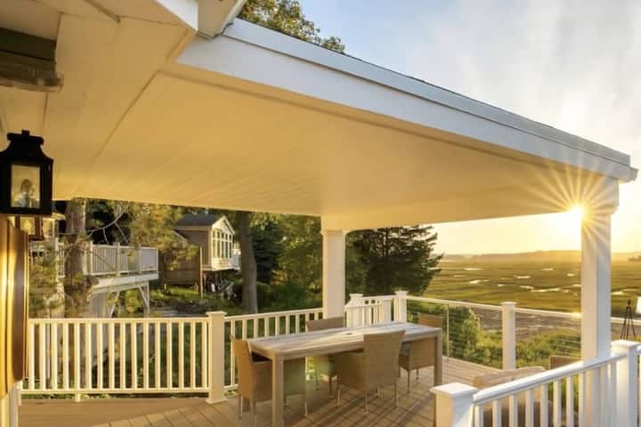 Unique Waterfront Luxury Home - Coastal - Scituate, MA