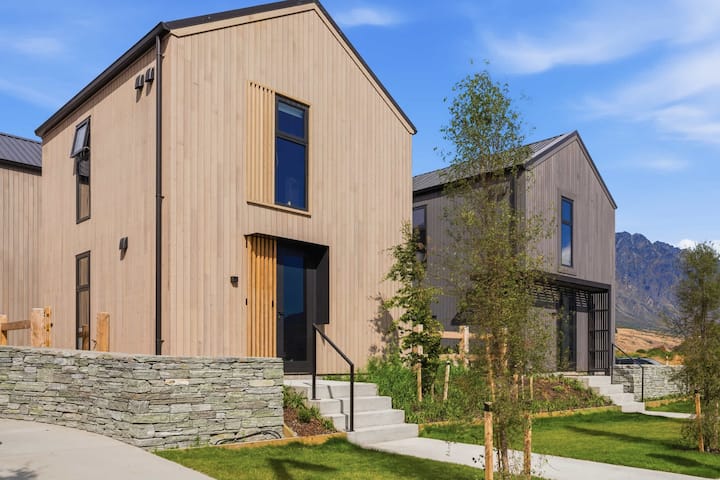 Cynthia's Home Away From Home - Queenstown