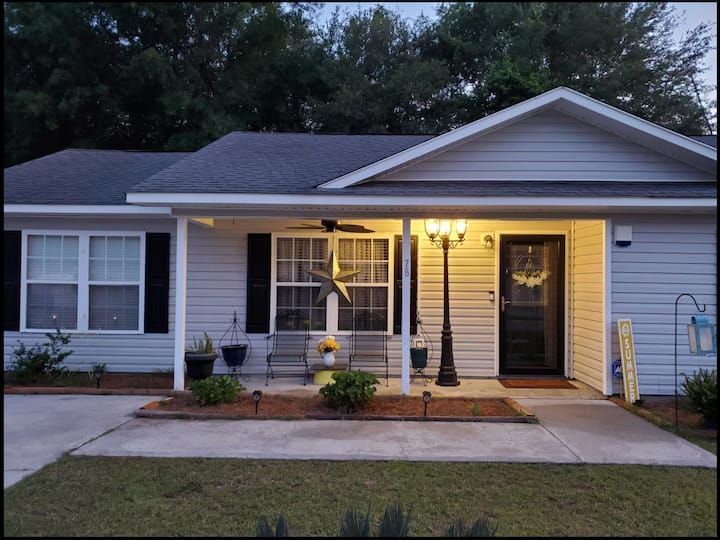 Hank And Margie's Place - Hampton, SC